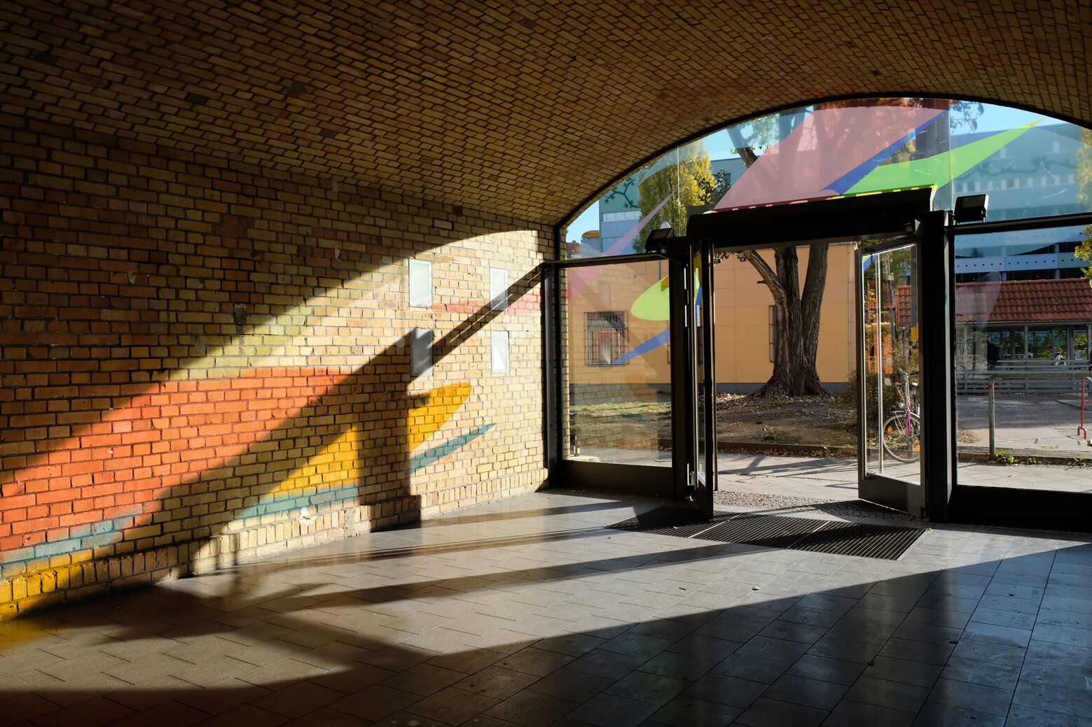 Deutsche Bahn Embraces Art in Public Spaces: Berlin Metro Stations Undergo Artistic ...